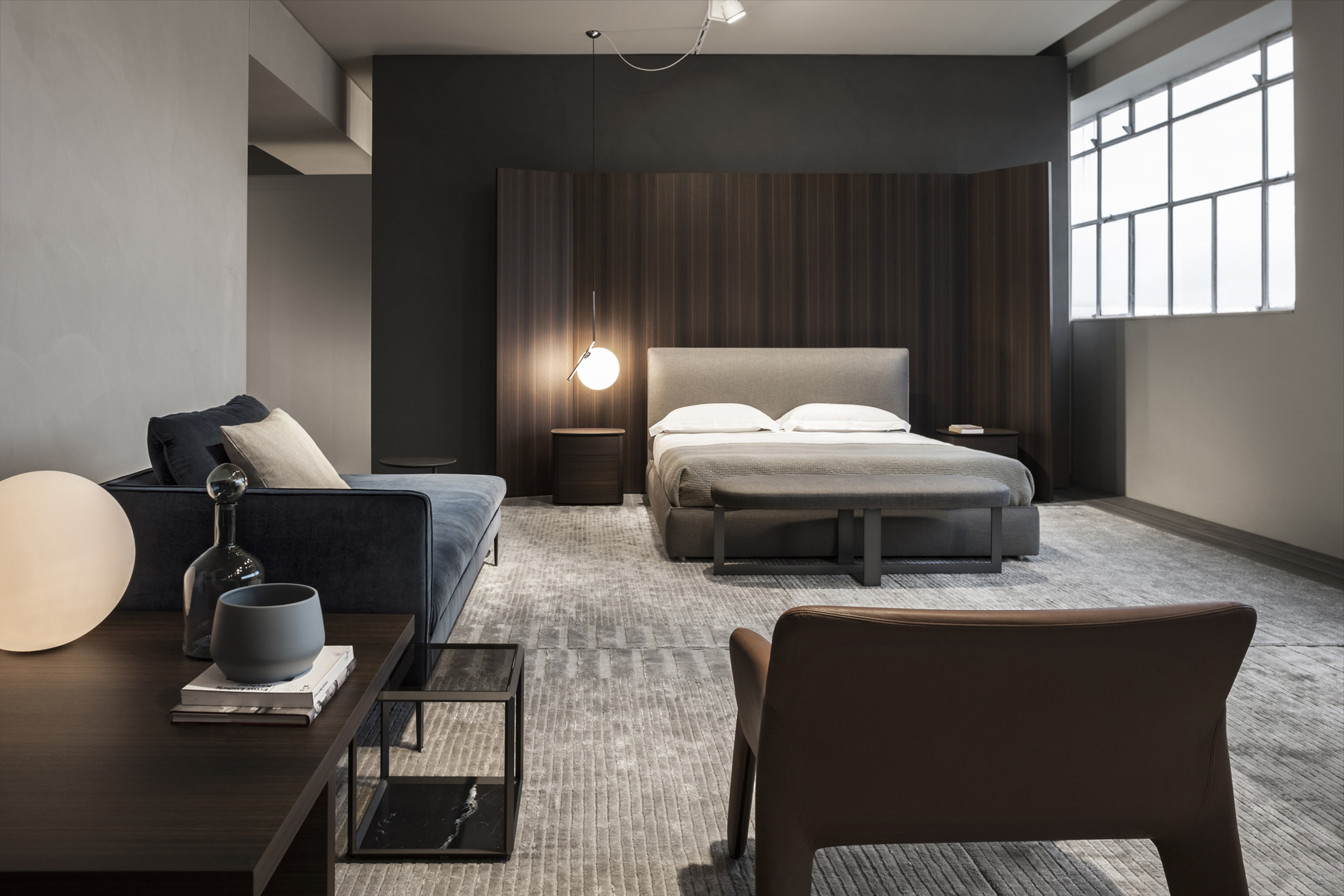 Screen By Molteni & C | Hub Furniture Lighting Living